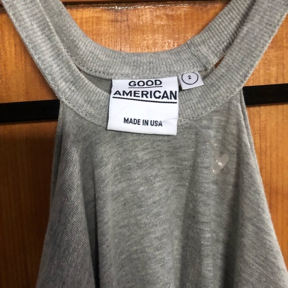 Good American | Tops | Good American Tee Sz2 Like New | Poshmark